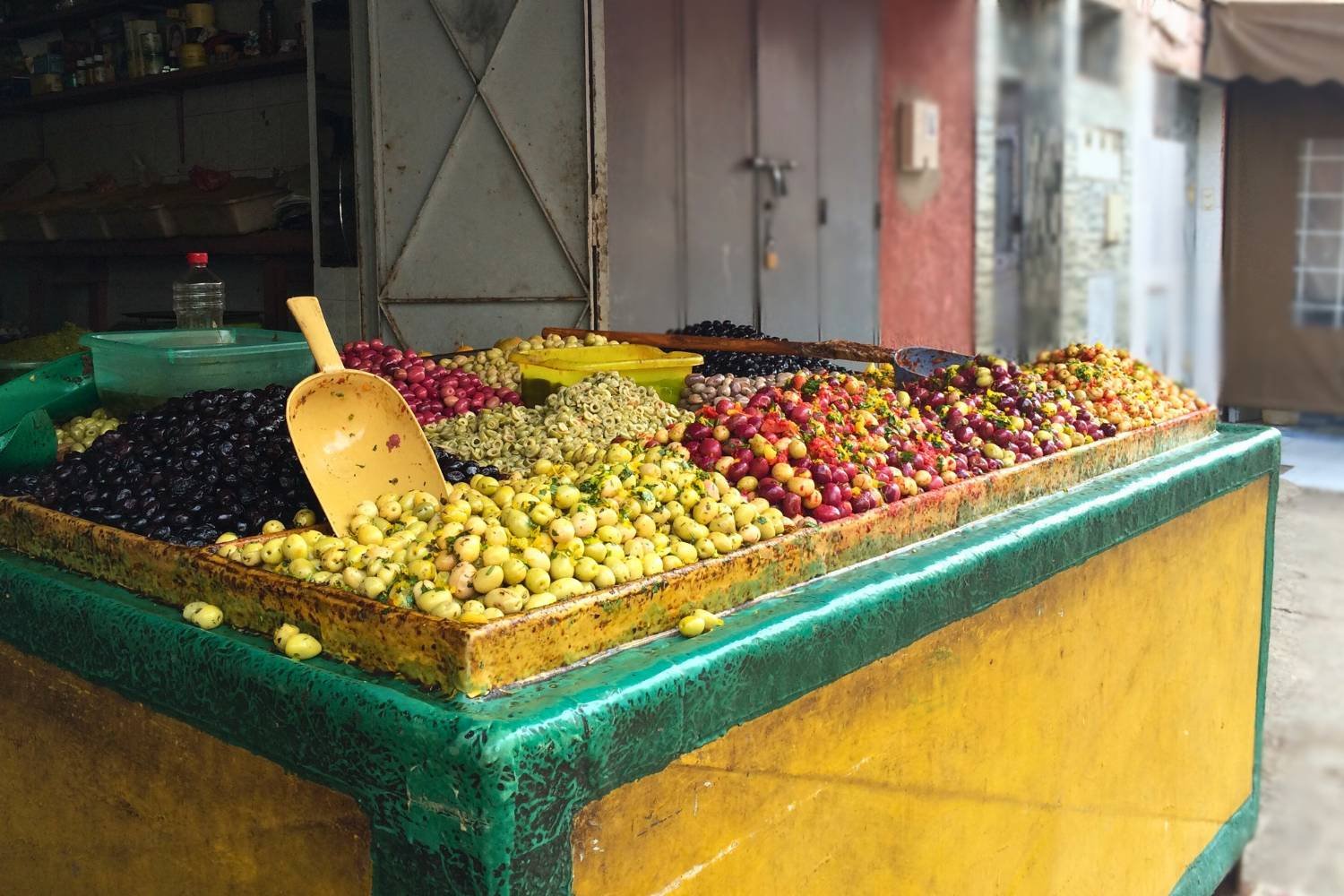 Adventurous Eats: 15 Moroccan Street Foods You Must Try!